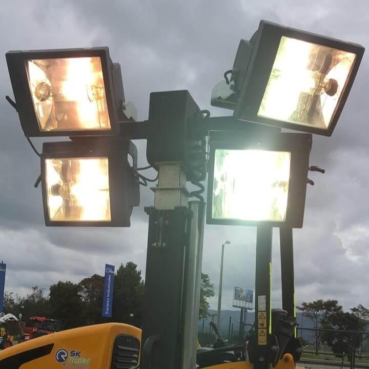 Venta de Torre iluminacion Generac mobile Vt8 8m | Be Market Colombia