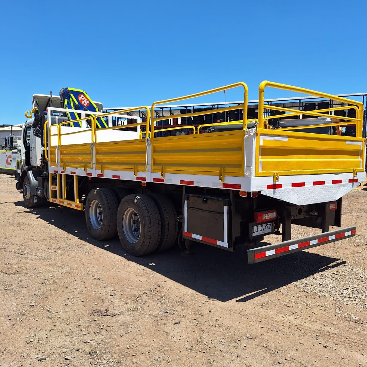 Venta de Camion grua Volvo Vm 330 (6x4) pm 26.025 | Be Market Chile
