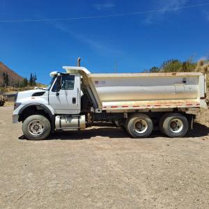 Venta de Volqueta International Workstar 6x4 | Be Market Bolivia